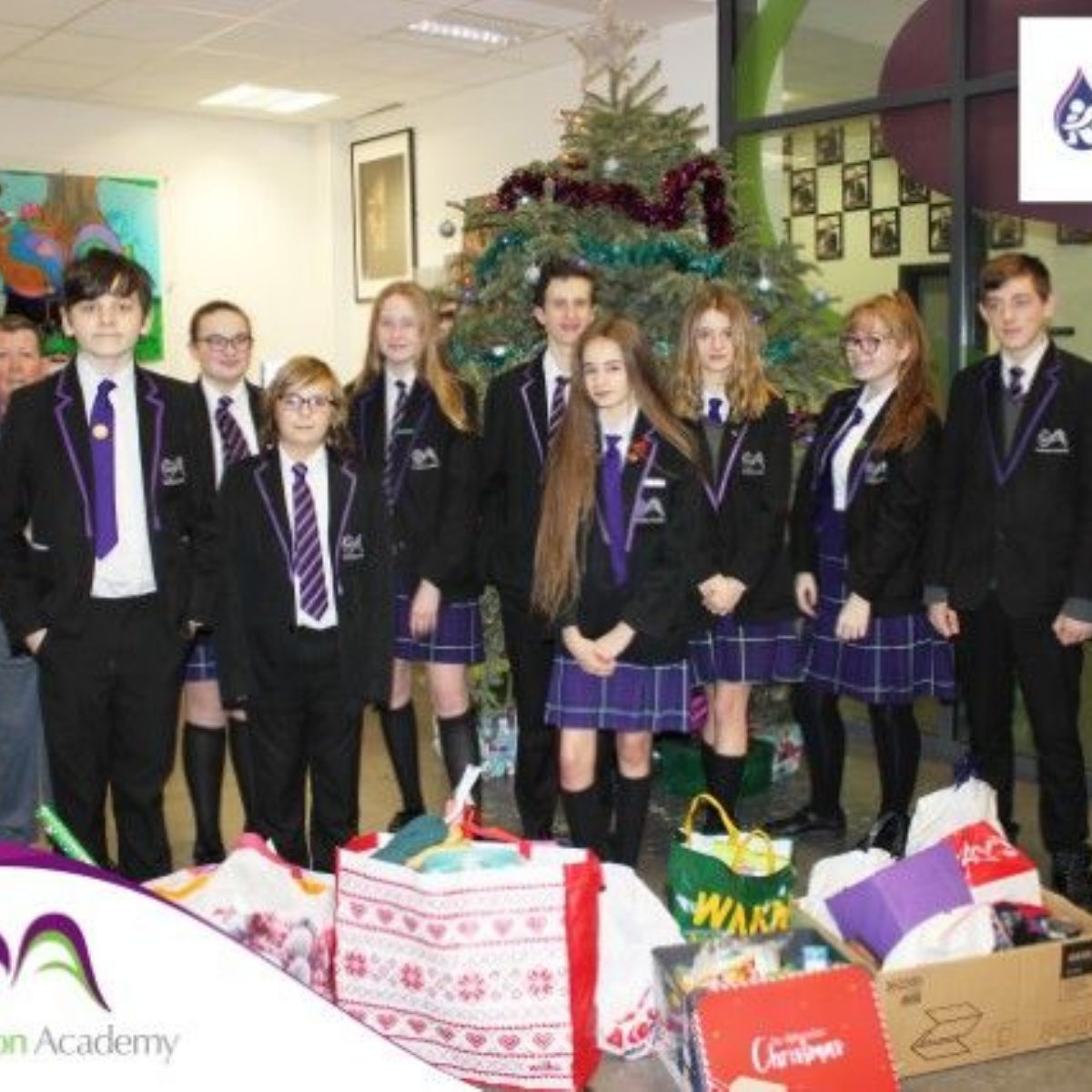 The Sutton Academy - Students help out at charity
